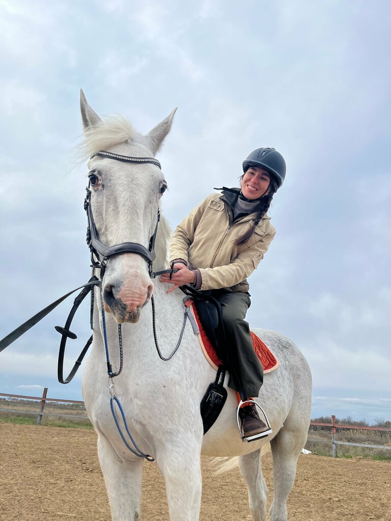At ve binicilik kulüpleri КСК Igogoclub, Astrahanskaya oblastı, foto