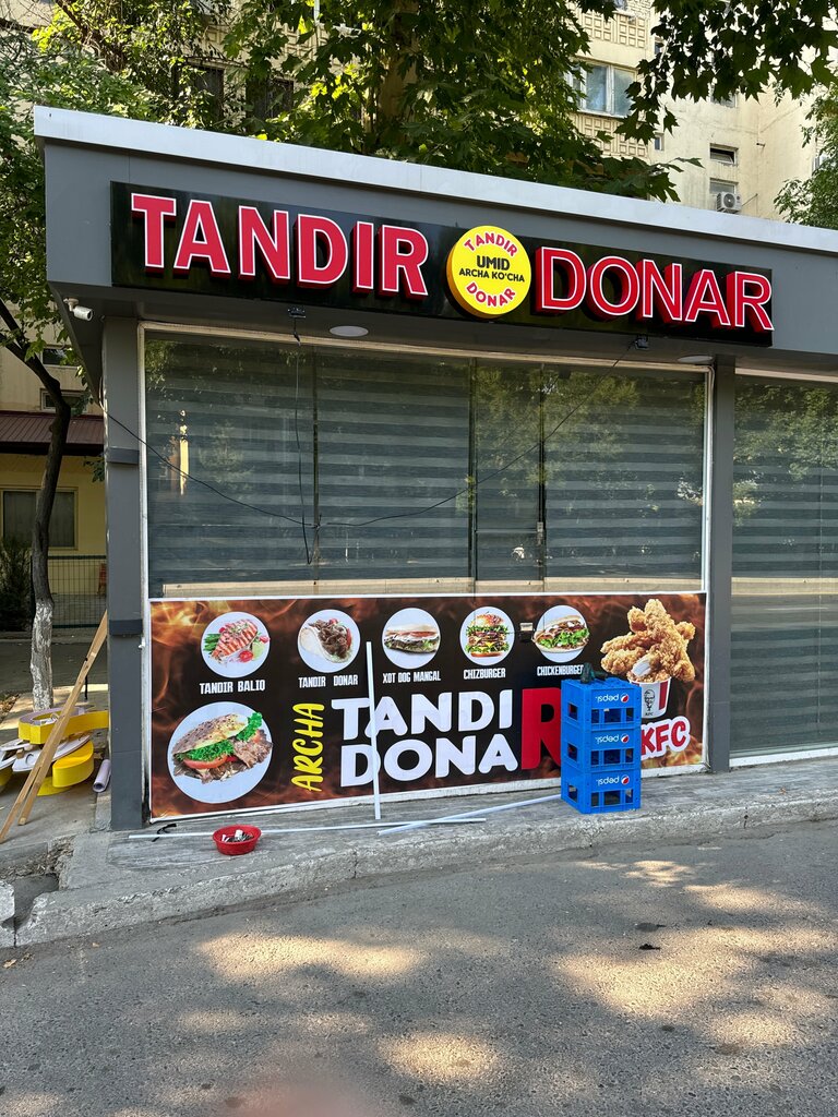 Fast food Smile hot-dog, Taşkent, foto