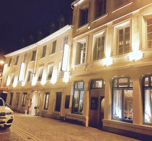 The Originals Boutique (Bourgogne-Franche-Comté, Doubs, Arrondissement de Montbéliard, Montbéliard, Rue de Belfort), otel  Montbéliard'dan