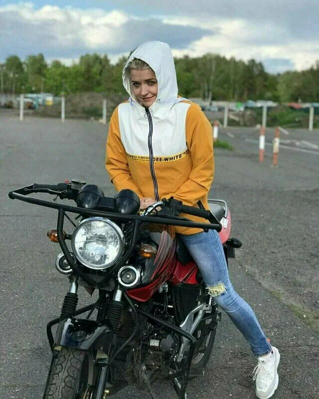 Kurye hizmetleri Hermes, Saint‑Petersburg, foto