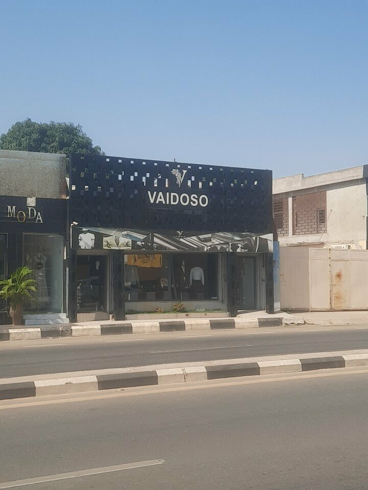 Giyim mağazası Vaidoso, Loanda, foto