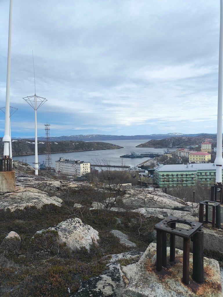 Askeri hastaneler Polyarninsky Gospital, Polyarny, foto