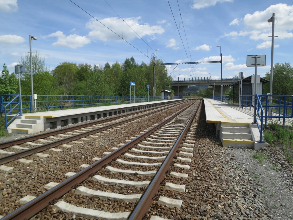 Tren istasyonu Tomice, Orta Bohemya Bölgesi, foto