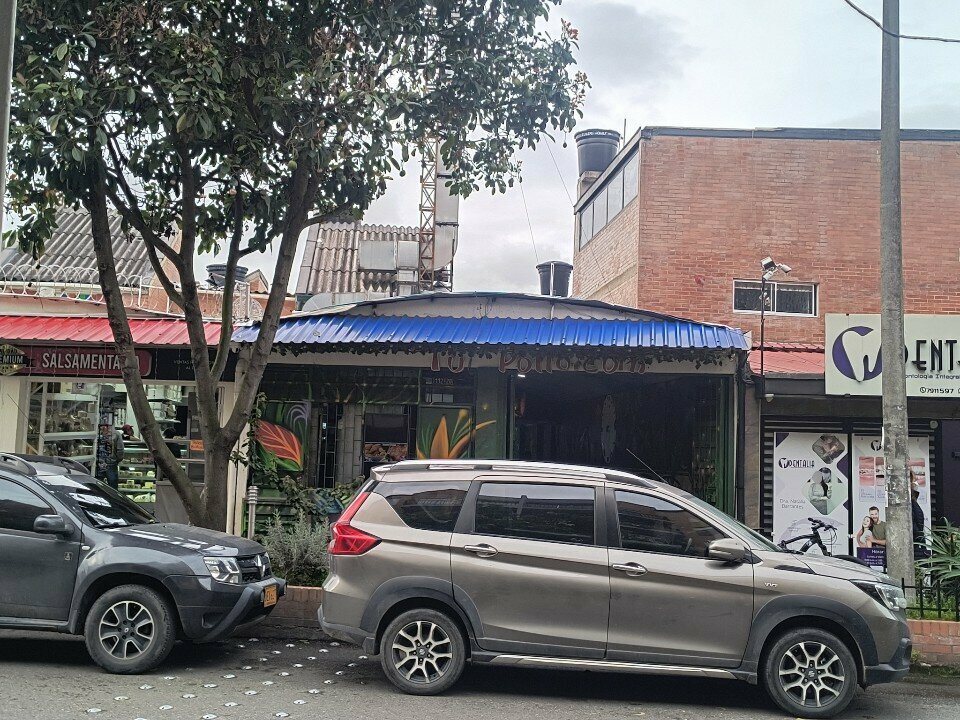 Kafe Tu Pollo.com, Bogota, foto