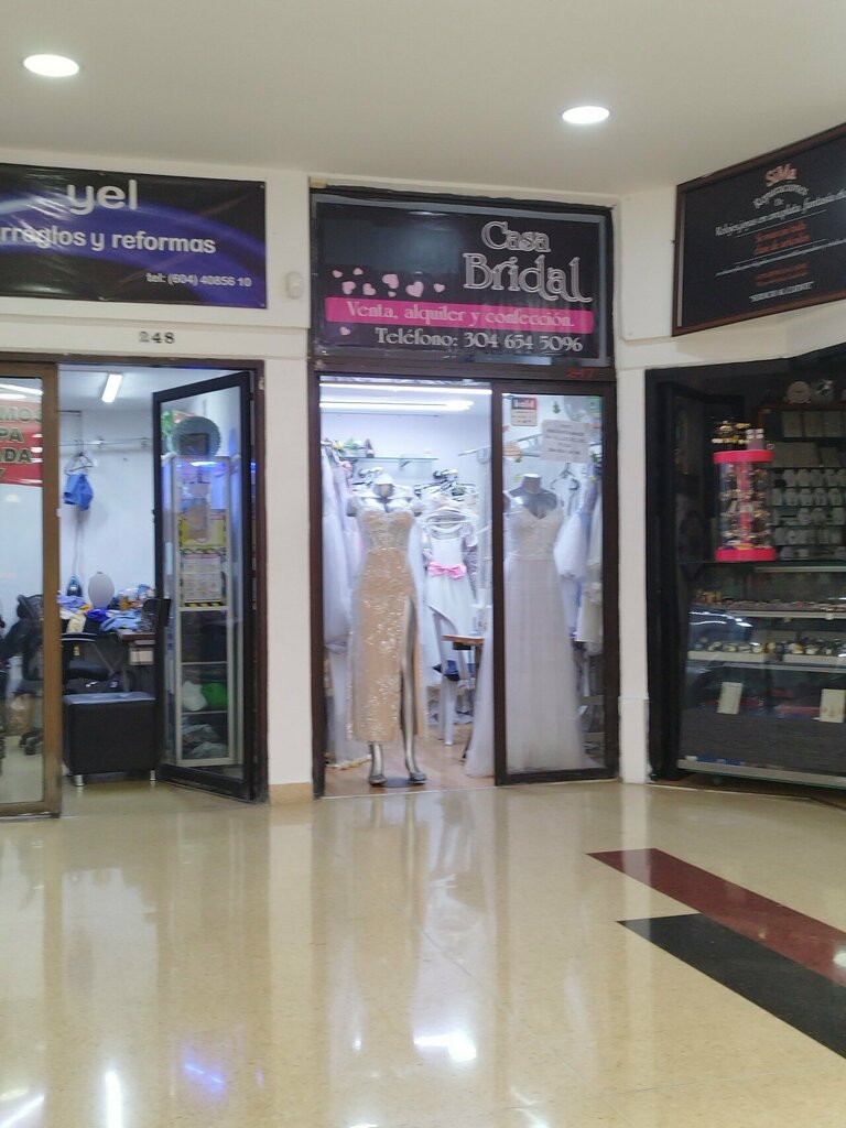 Düğün mağazası Casa bridal, Medellin, foto