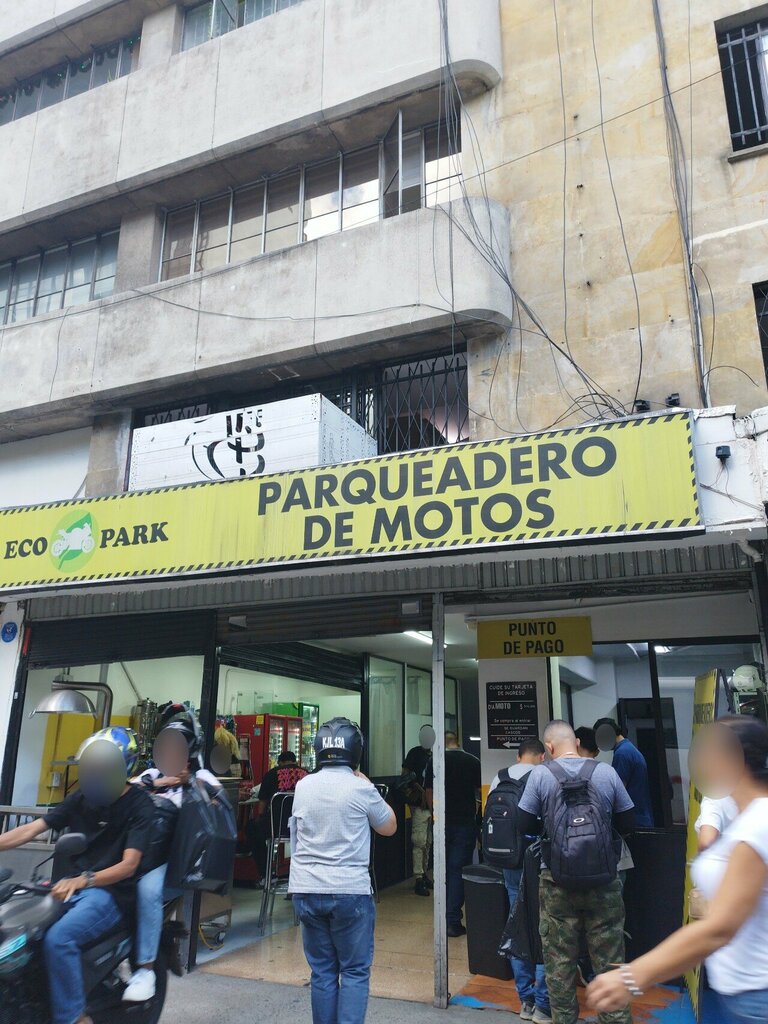 Otomobil servisi Motorcycle Parking, Medellin, foto