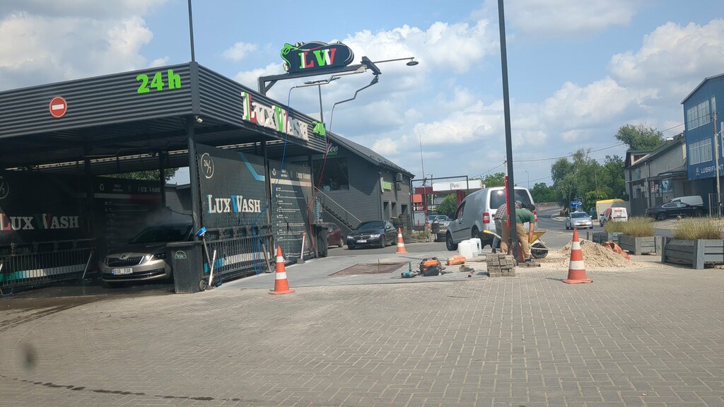 Oto yıkama Lux Wash, Kişinev, foto