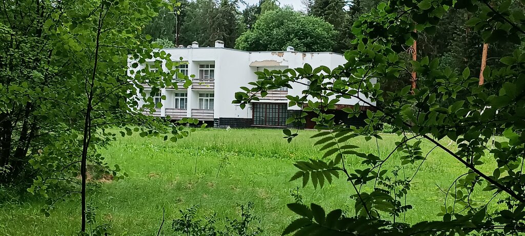 Tatil altyapısı Санаторий Щелыково, корпус Мизгирь, Kostromskaya oblastı, foto