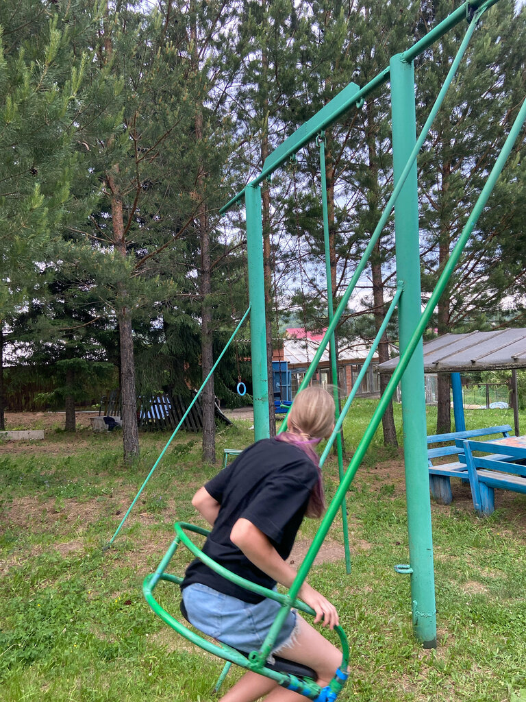 Oyun alanı Playground, Krasnoyarski krayı, foto