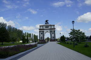 Memorial Complex Kursk Bulge (Kursk, Pobedy Avenue), anıt, heykel  Kursk'tan
