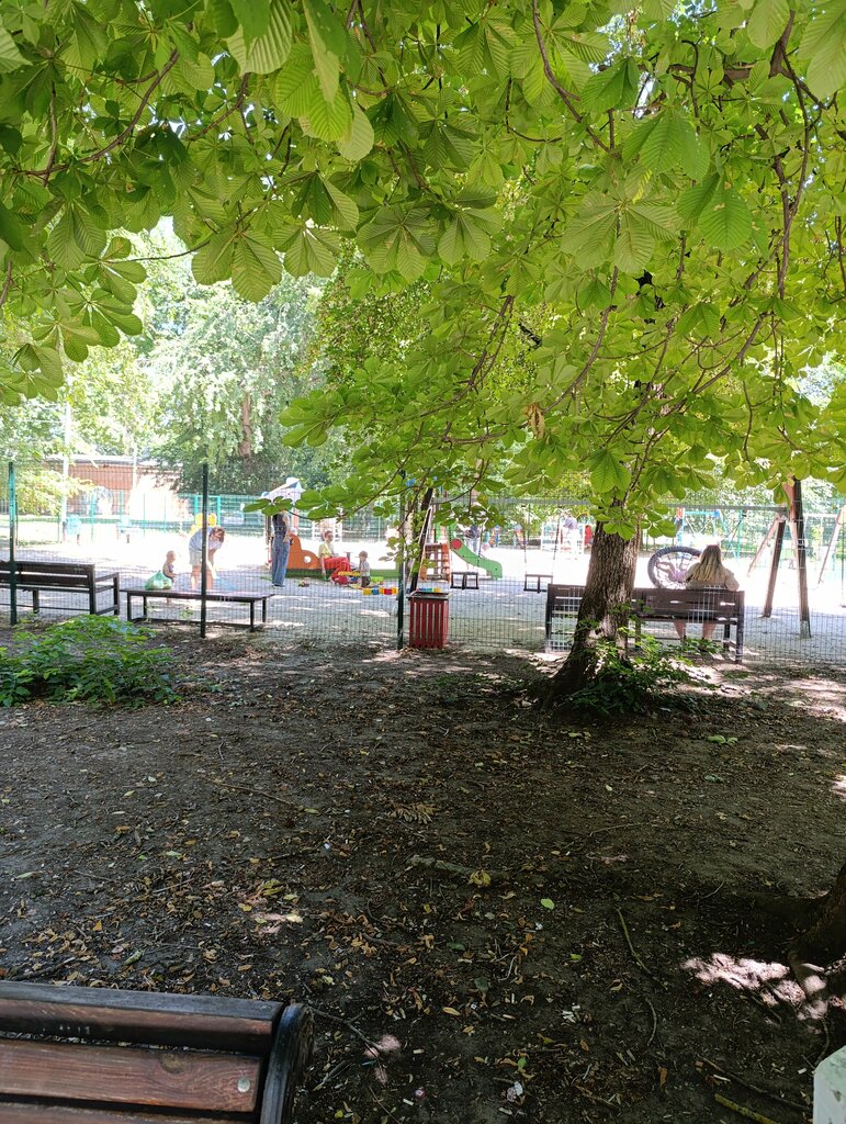 Oyun alanı Playground, Taganrog, foto