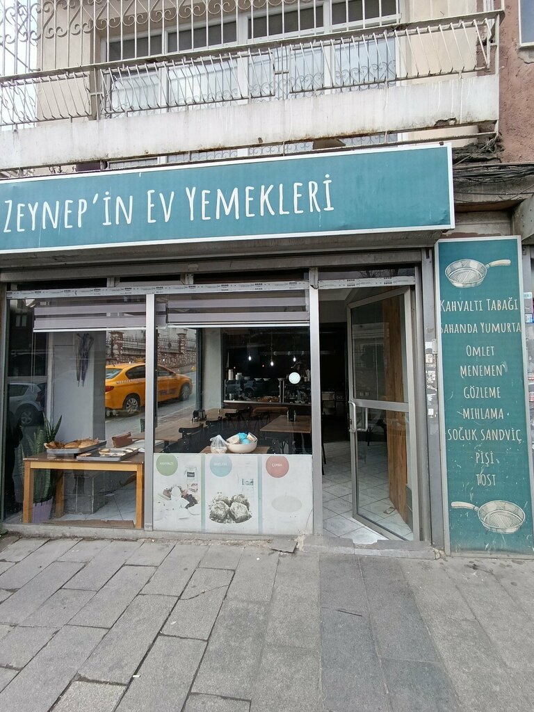 Kafe Zeynep'in Ev Yemekleri, İstanbul, foto
