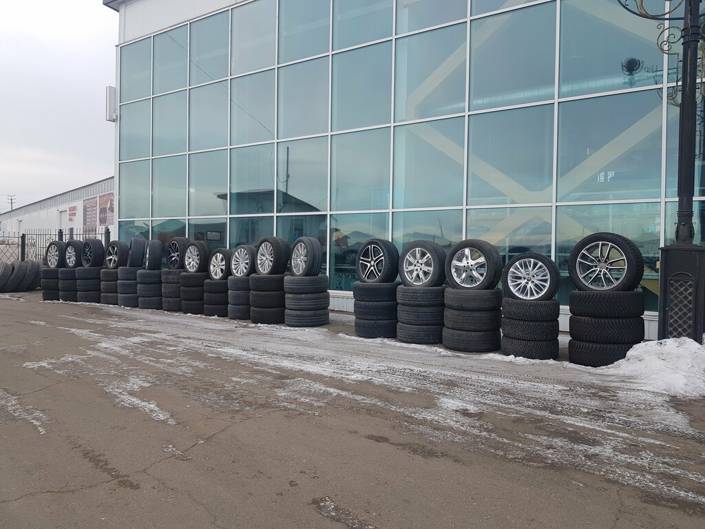 Jant ve lastikçiler Shinny tsentr VikSor, Krasnoyarski krayı, foto