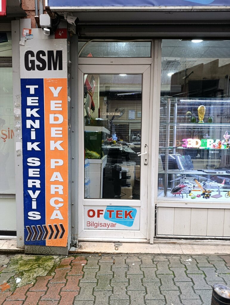 Bilgisayar teknik servisleri Oftek Bilgisayar, İstanbul, foto