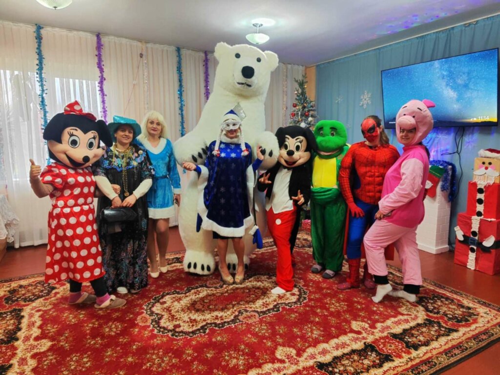 Çocuklar için kutlama organizasyonları Surprize Animatori Cloun Teatrul Arlechino, Kişinev, foto