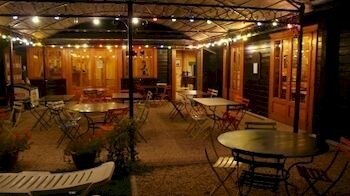 Otel Roulottes des Monedieres - Caravan Park, , foto