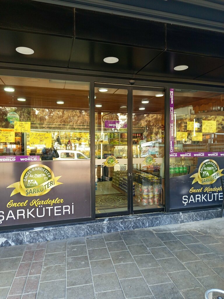 Kasap, şarküteri Öncel Kardeşler, İzmir, foto
