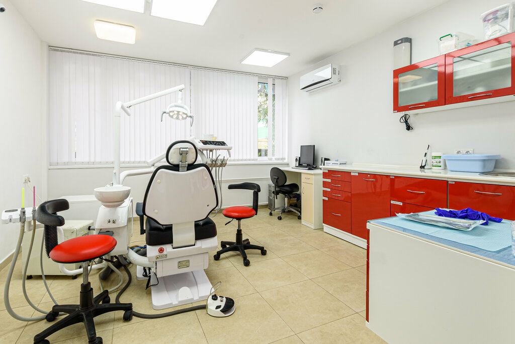 Tıp merkezleri ve klinikler Платное отделение поликлиники, Moskova, foto
