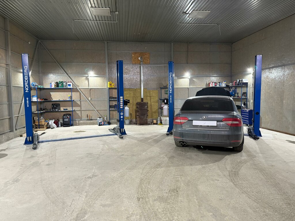 Otomobil servisi LumMotors, Kırım Cumhuriyeti, foto