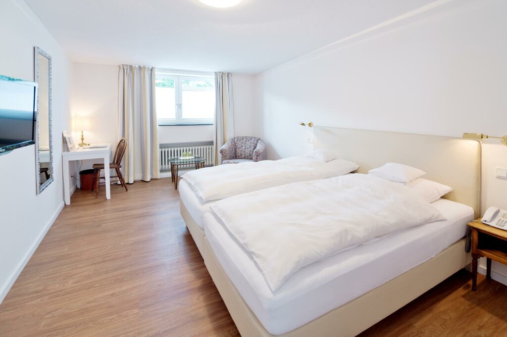 Otel Romantik Waldhotel Mangold, Bergisch Gladbach, foto