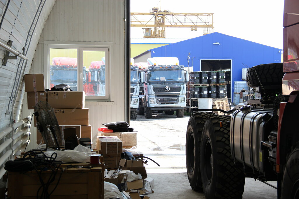 Kamyonların onarımı Fpk service, Çeliabinsk, foto