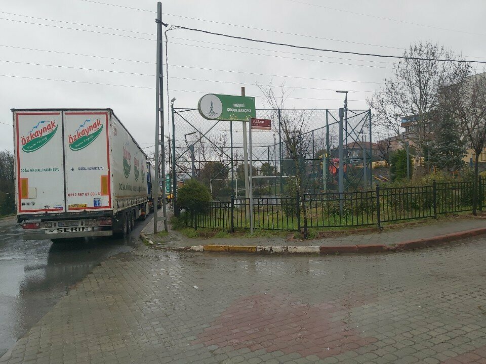 Spor ve eğlence merkezi Meşeli Park Basketbol Sahası, İstanbul, foto