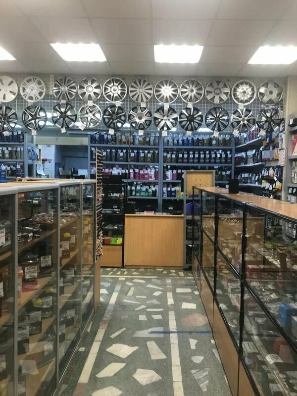 Otomobil yedek parçaları Zarulem, Aramil, foto