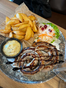 Jc Burger (Natashi Kachuyevskoy Street No:5), kafe  Moskova'dan