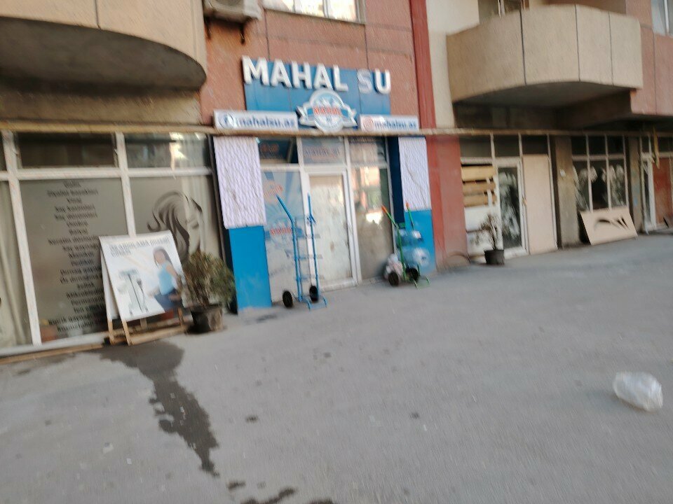 Su satışı Mahal su, Bakü, foto