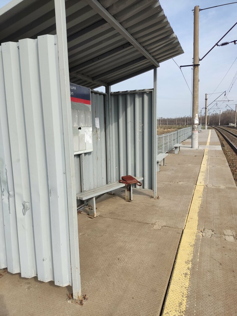 Tren istasyonu остановочный пункт Тембр, Saratovskaya oblastı, foto