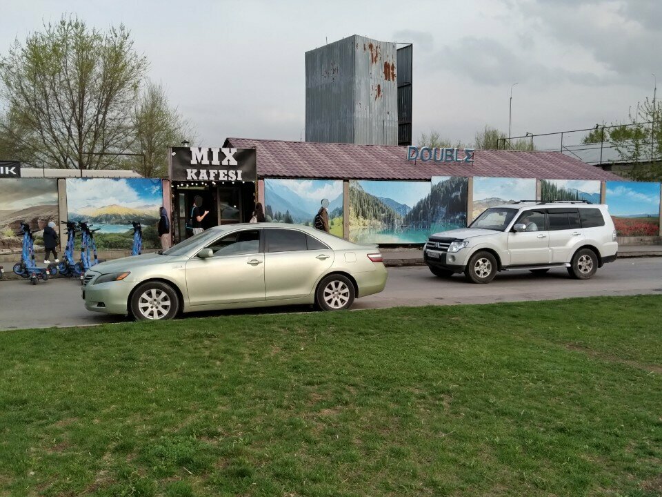 Kafe Mix, Almatı, foto