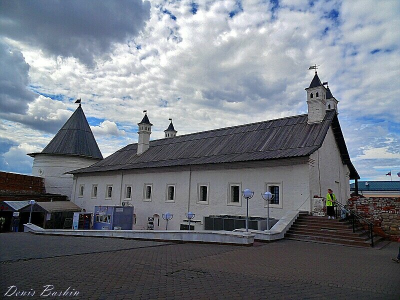 Turistik yerler Top Avlusunun Güney binası, Kazan, foto