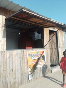 Tudienu (Luanda, Estrada da Samba), kafe  Loanda'dan