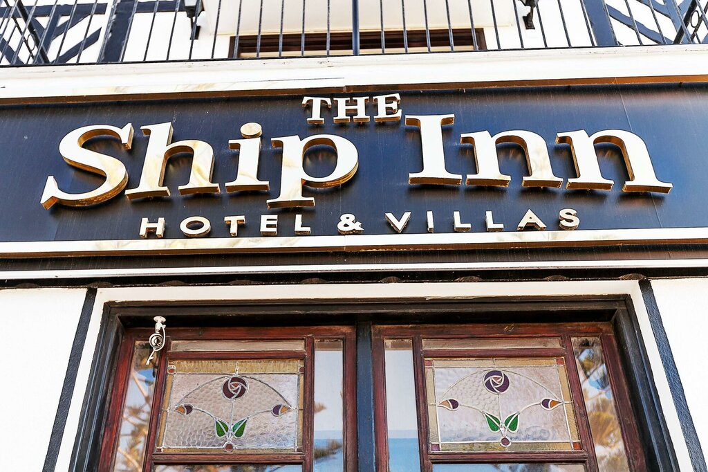 Otel The Ship Inn Hotel and Villas, Girne, foto