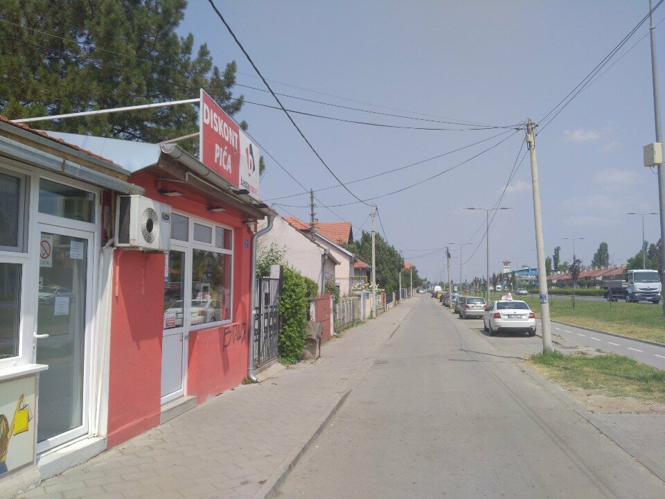 Alkollü içecekler Discont Pića, Novi Sad, foto