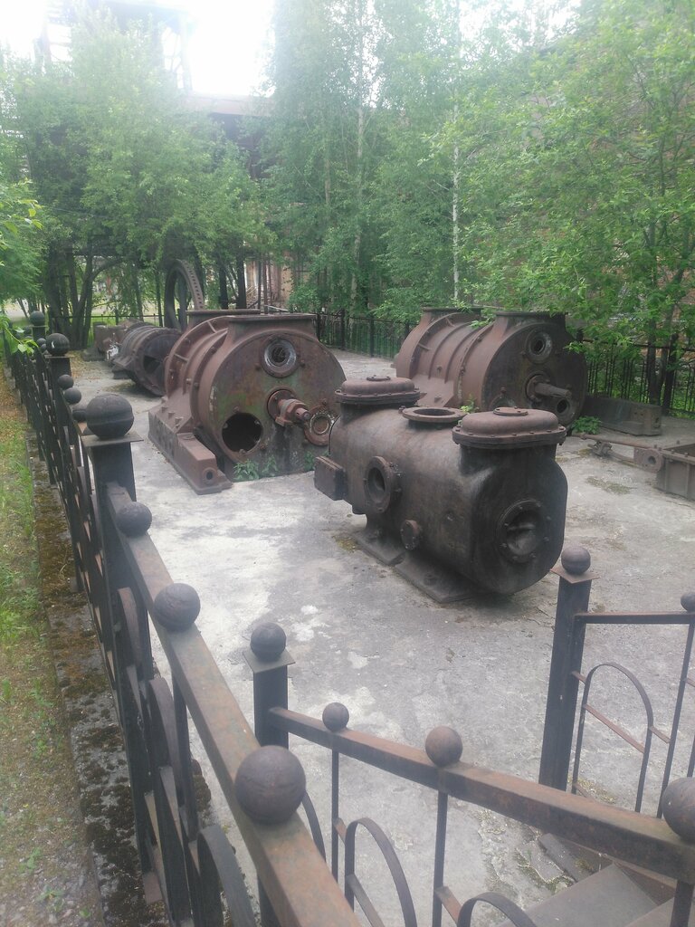 Müzeler ve sanat galerileri Ремонтно-механический цех, Nijni Tagil, foto