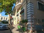 Sultan (Lui Paster Street No:1), otel  Tiflis'ten