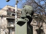 Bust of Valery Bryusov (Tumanyan Street No:42), anıt, heykel  Erivan'dan