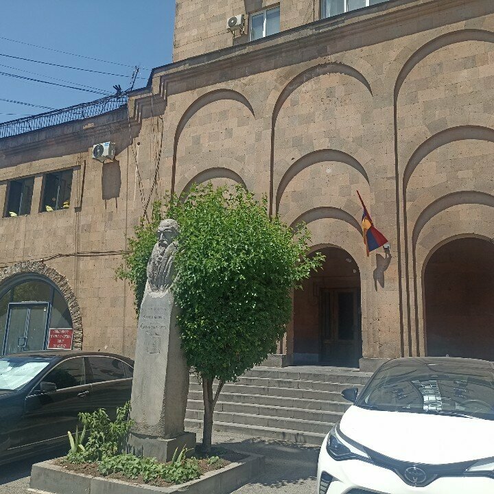 Gazete ve dergiler Respublica Armenia Social And Political Newspaper, Erivan, foto