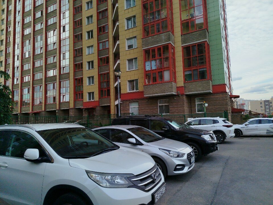 Geri dönüşüm maddeleri Экообменники: крышечки, Saint‑Petersburg, foto