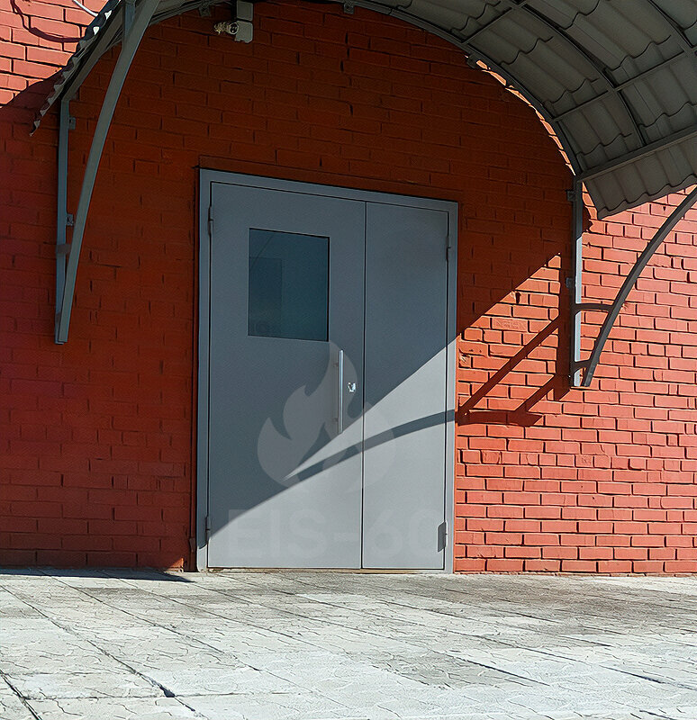 Kapılar Fabrika stalnih dverei, Klin, foto