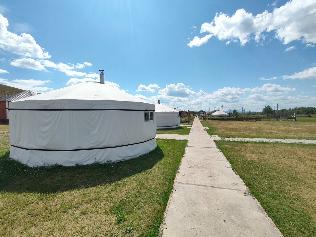 Tatil köyleri Asagad. Steppe nomad, Buriatya, foto