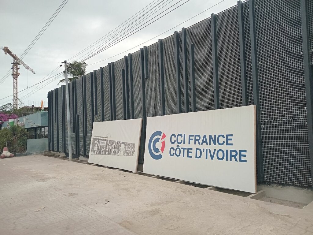 Posta hizmetleri Utb Express Yopougon Bae, Abican, foto