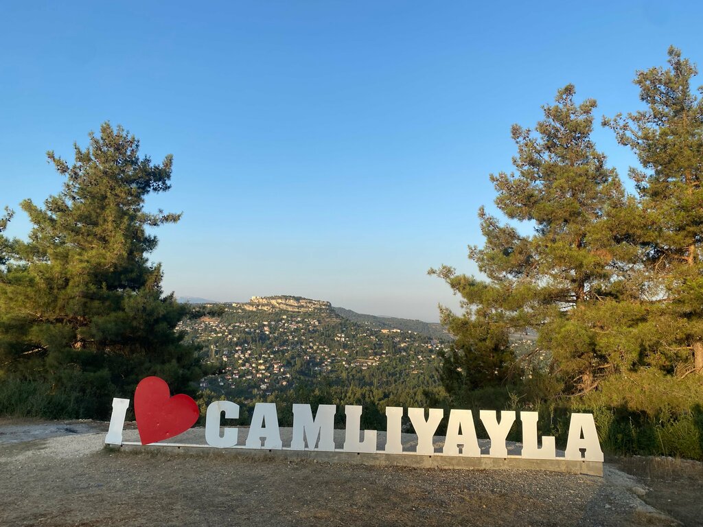 Kamp alanları Zevzek Tepesi Kamp Alanı, Çamlıyayla, foto