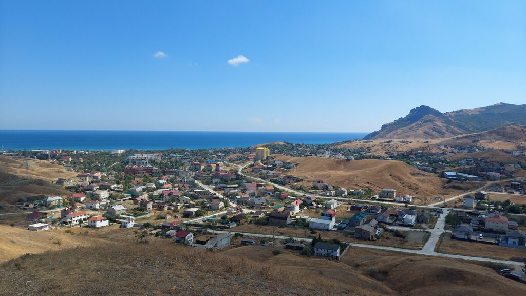 Dağ zirvesi Гора Малка 123 метра, Kırım Cumhuriyeti, foto