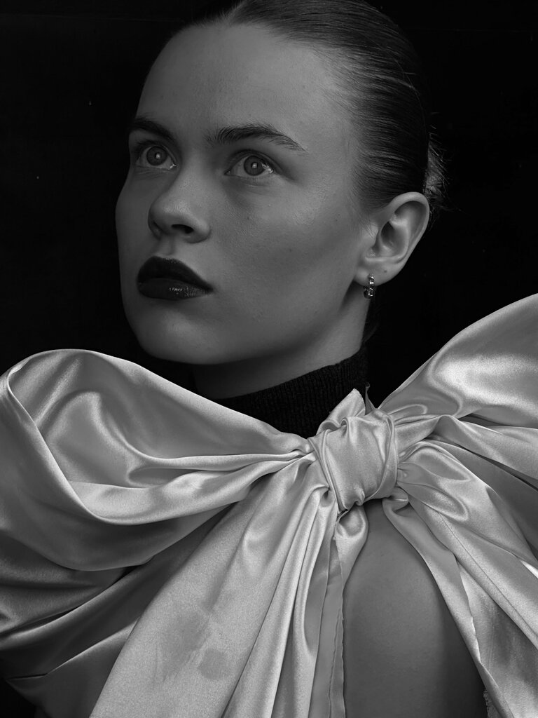 Kaş ve kirpik salonu Alexandrova brows, Moskova, foto