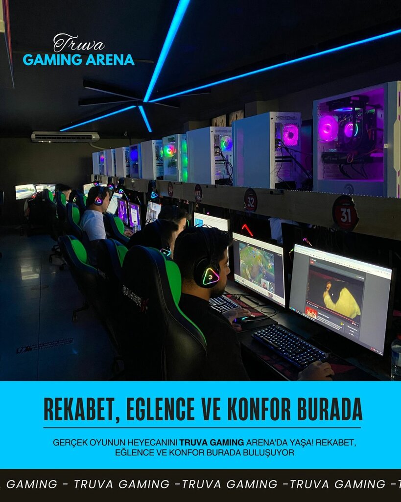 i̇nternet portalları İnternet Cafe, İstanbul, foto