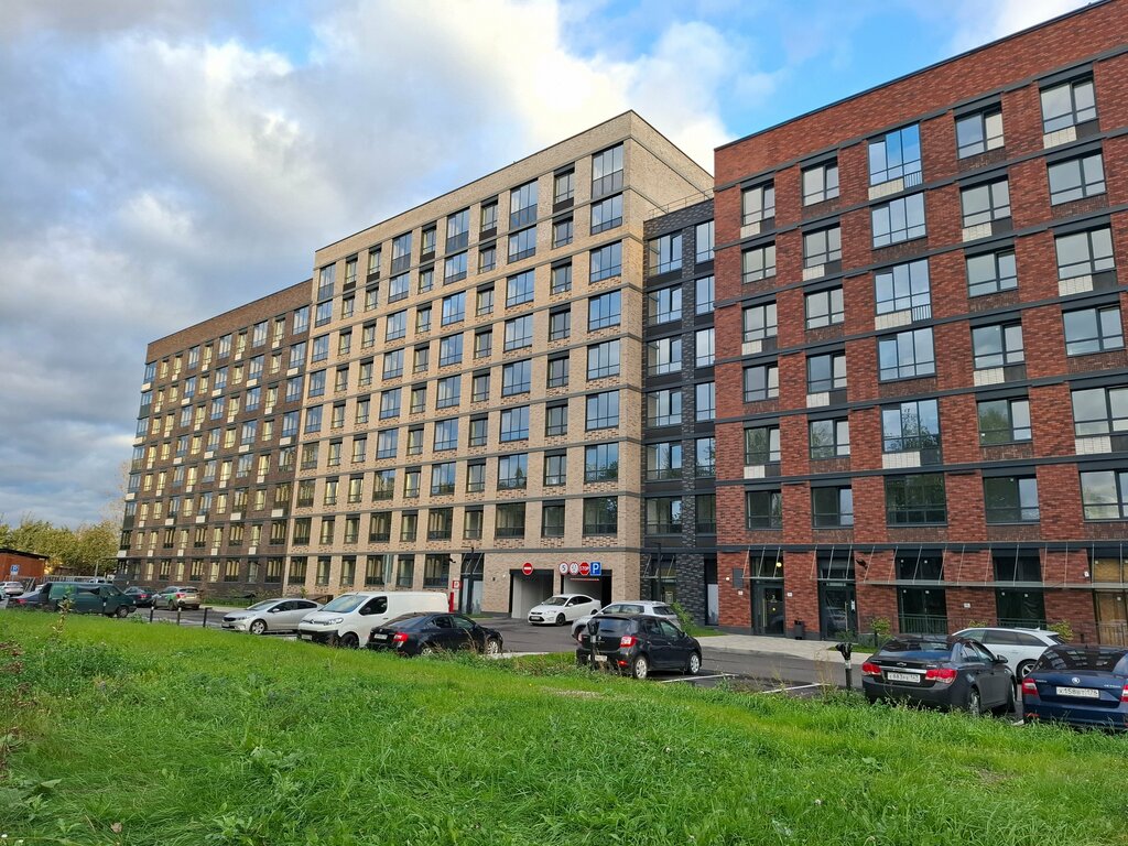 Emlak ofisi Hiwalls, Saint‑Petersburg, foto