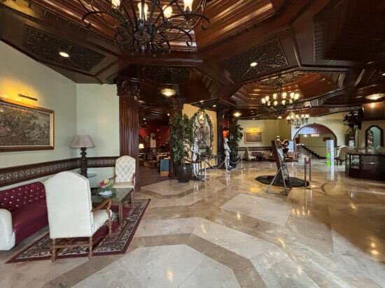 Otel Camelot Hotel Quezon City powered by Cocotel, Quezon Şehri, foto