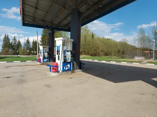 Benzin istasyonu Опти, Yuryev‑Polski, foto